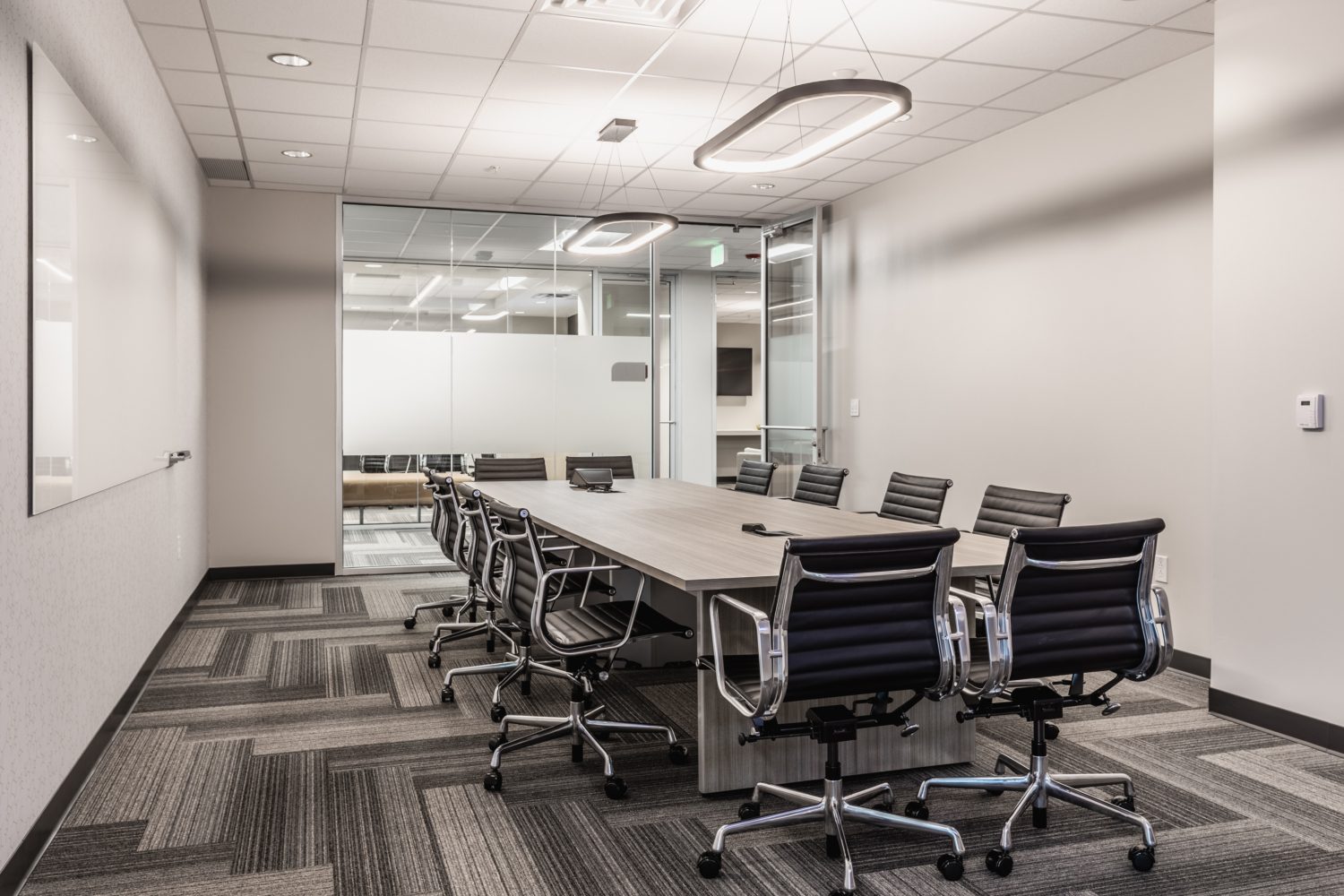 Group 1001 - Schott Design
